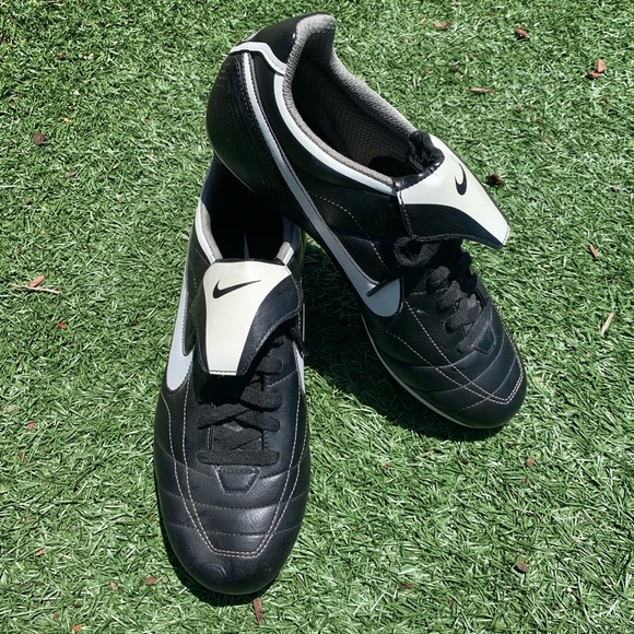 Nike | Shoes | Nike Versatract Indoor Soccer Cleats New | Poshmark